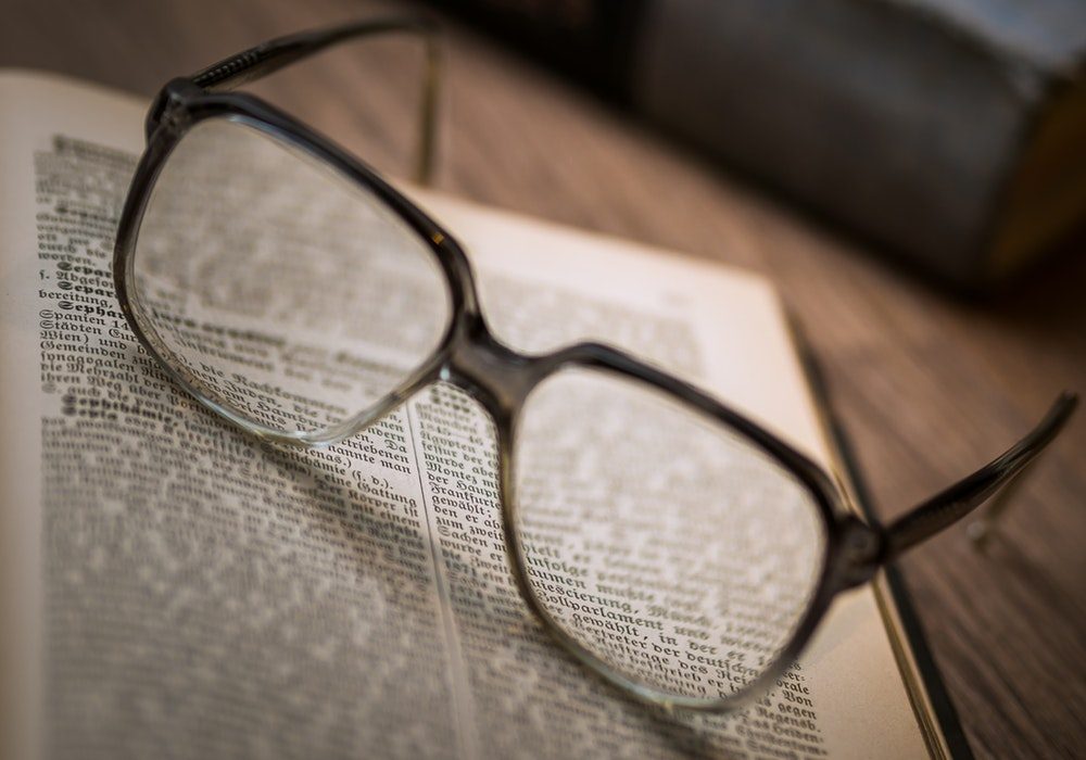 9 Signs That Show You Need An Eye Test Home Eye Test